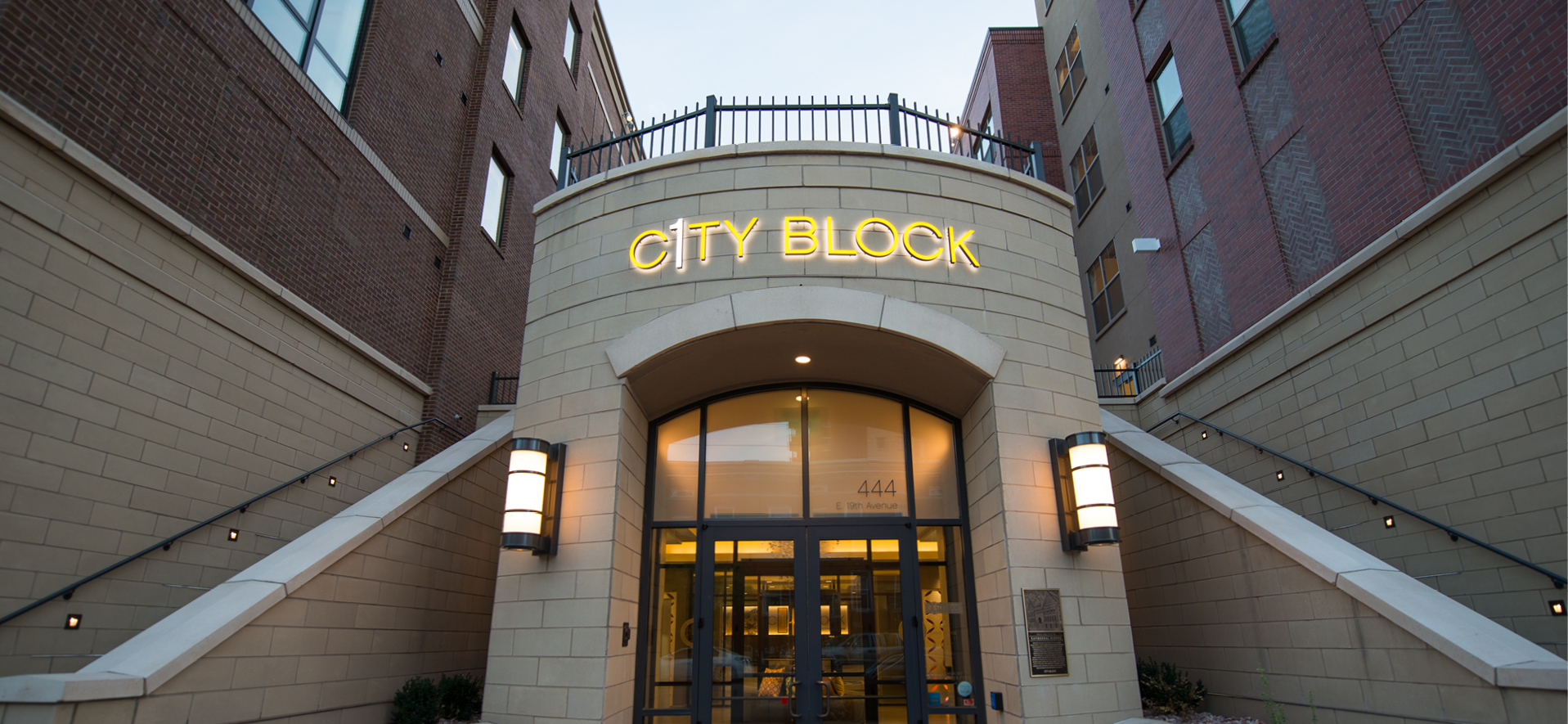 ONE CITY BLOCK WEB PHOTOS 19.02.185 - ArtHouse Design