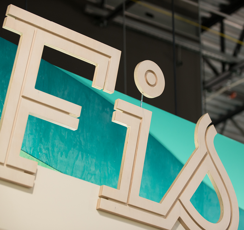 arthouse-design-work-whole-foods-market-bradburn-signage-design-25 ...